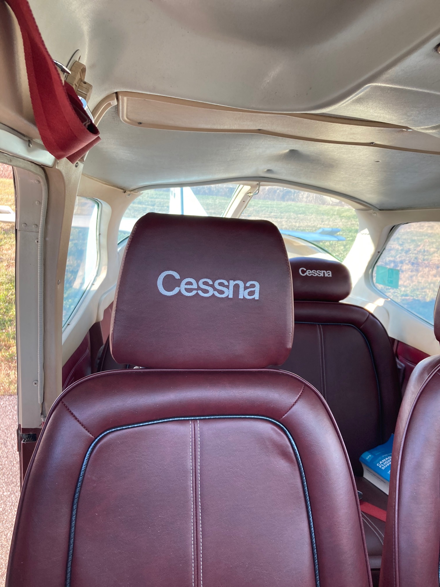 CESSNA 172 HAWK XP - Canadian Aircraft Sales