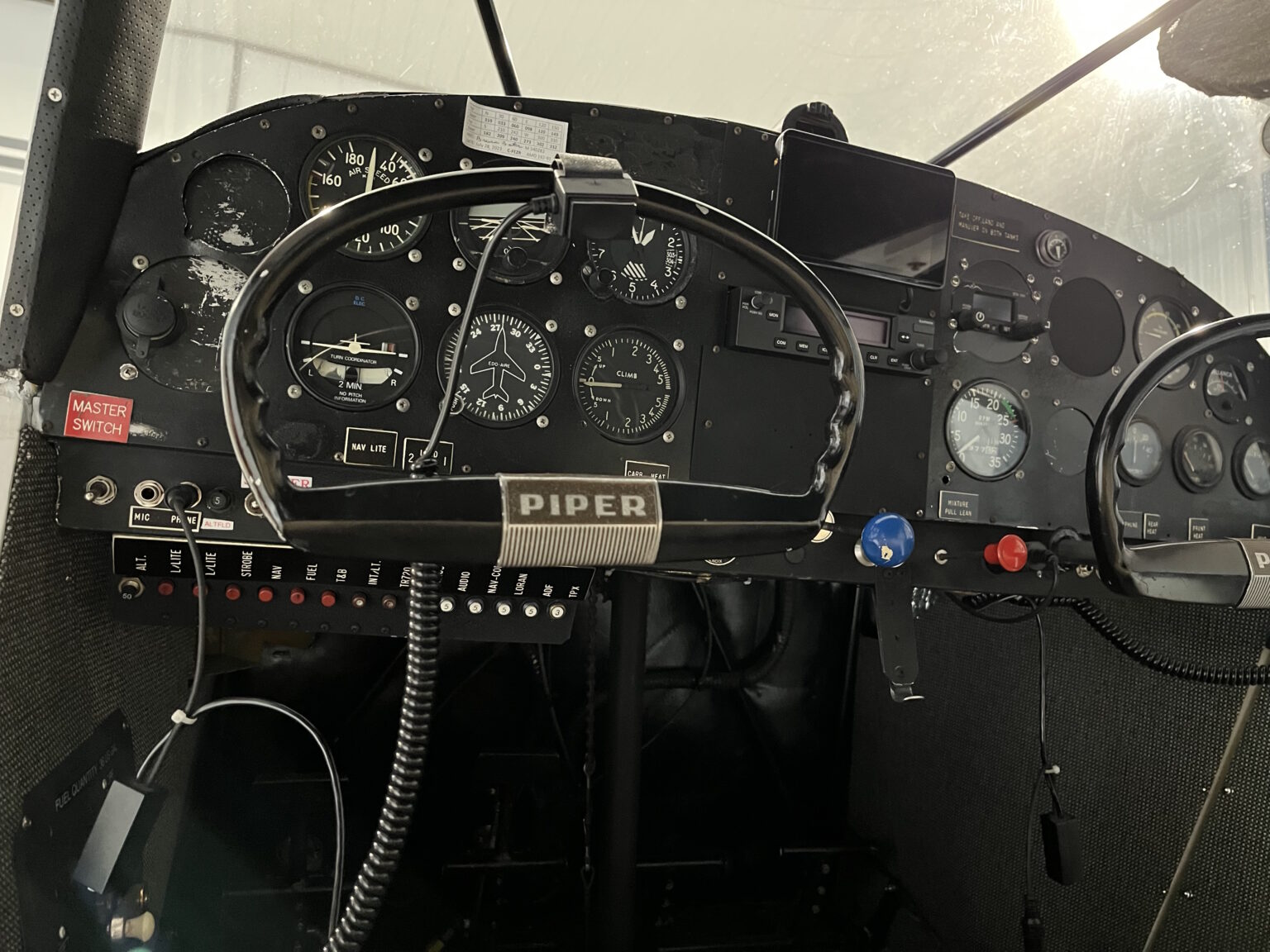 1953 PIPER PA-22-135 160 HP floatplane - Canadian Aircraft Sales